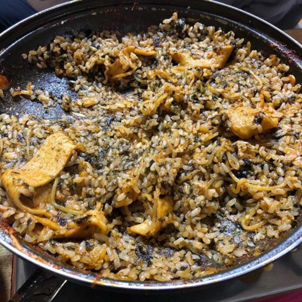 테이블 위에서 바로 끓여 먹는 재미가 있는 즉석떡볶이 맛집 5곳